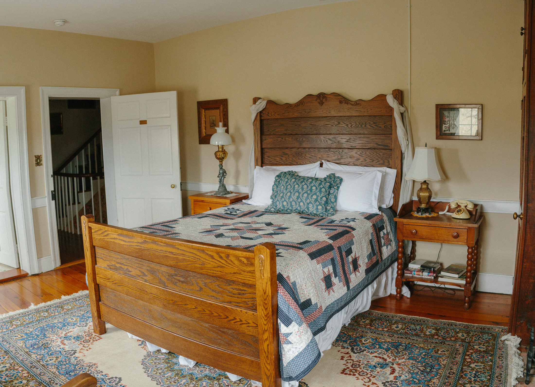 Uncle Charlie’s Room | Cave Hill Farm Bed & Breakfast